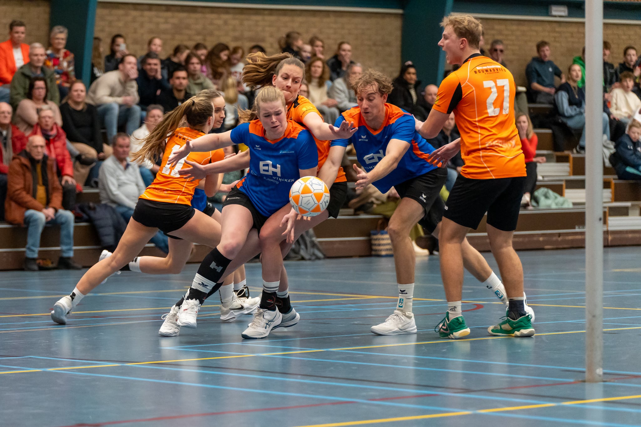 CKC Maassluis verliest aansluiting met koppositie - Korfbalvereniging c ...